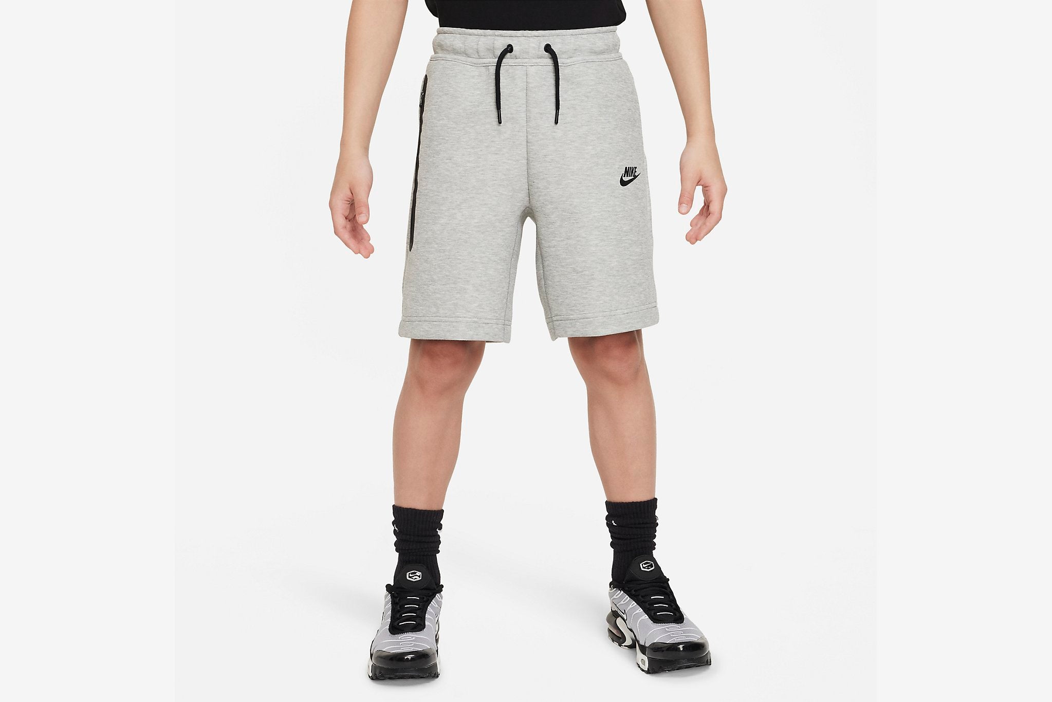 Nike "Nike Sportswear Tech Fleece Big Kids Shorts" - Dark Heather Grey ...